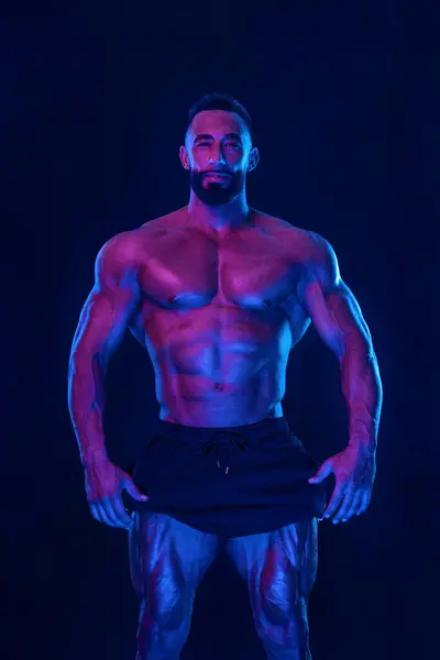 Muscular sikh man images libres de droit, photos de Muscular sikh man ...