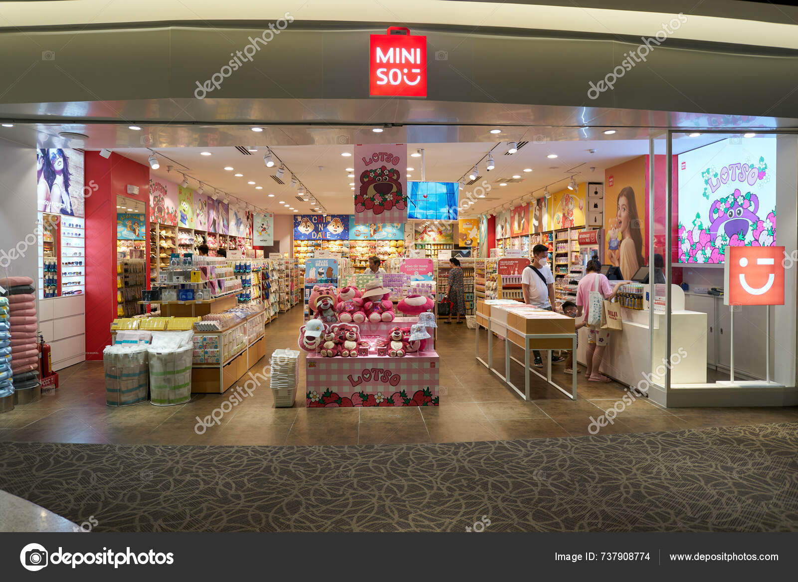 Chi Minh City Vietnam Circa March 2023 Entrance Miniso Store — Stock ...