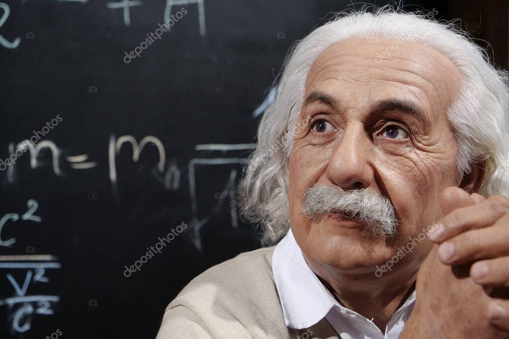 BUKOVEL, UCRANIA, 13 DE OCTUBRE DE 2022: Científico, físico teórico ...