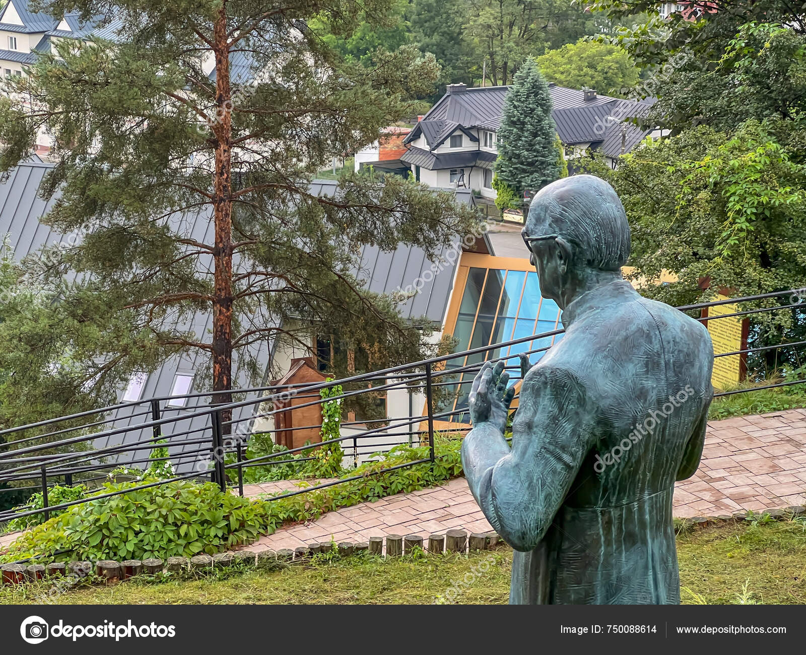 Kroscienko Nad Dunajcem Poland August 2024 Monument Servant God ...
