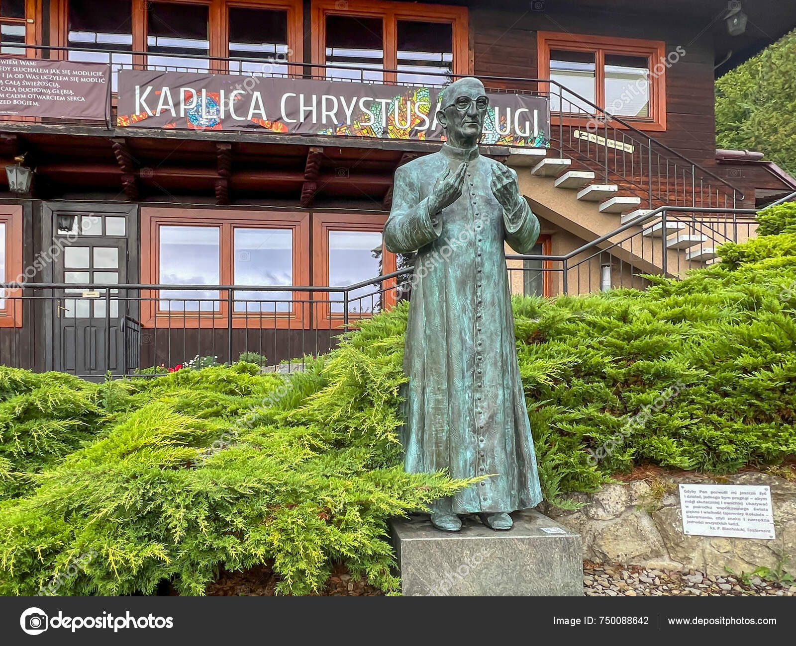 Kroscienko Nad Dunajcem Poland August 2024 Monument Servant God ...