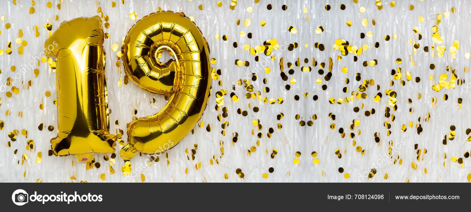 Foil Balloon Number Digit Nineteen Birthday Greeting Card Golden Balloons — Stock Photo ...