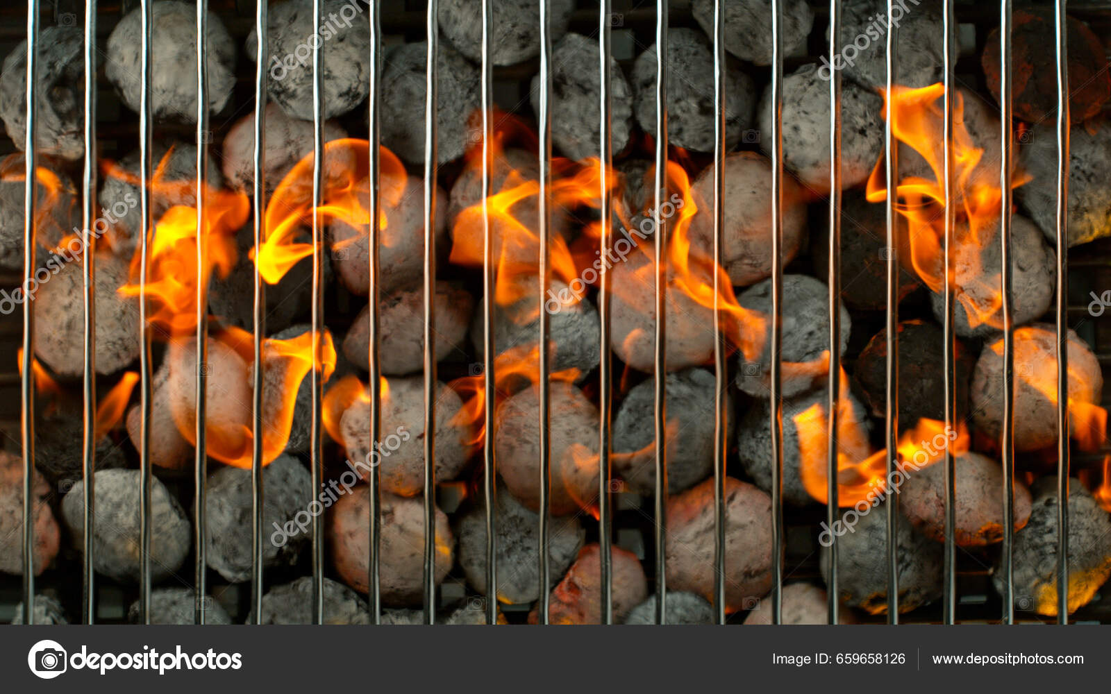 Top Shot Grill Grate Briquettes Fire Flames — Stock Photo © Kesu01 ...