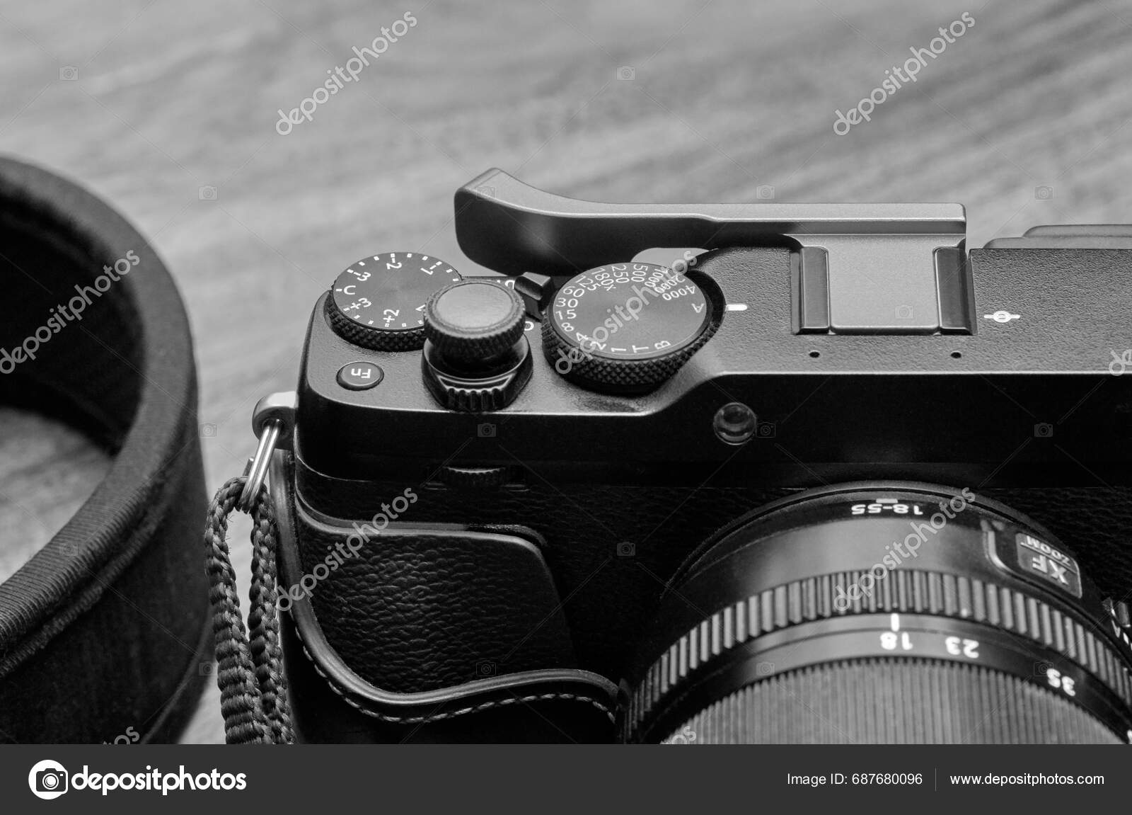 Close Black Mirrorless Digital Camera Red Metallic Thumb Grip Shutter ...