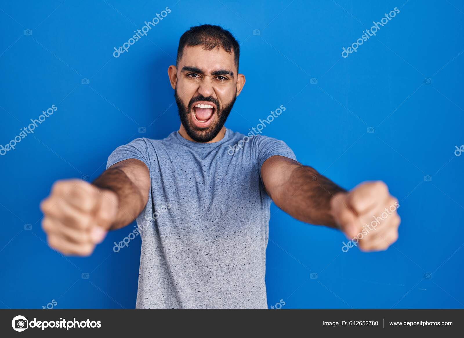 Middle East Man Beard Standing Blue Background Angry Mad Raising — Foto ...