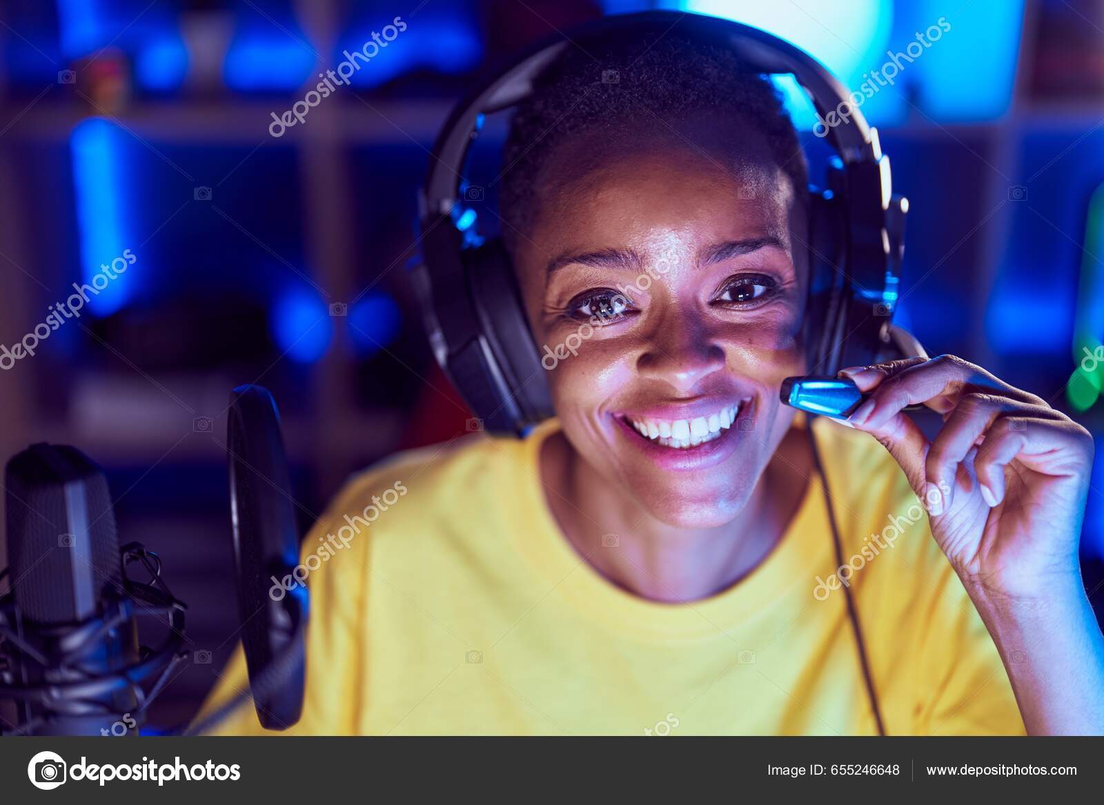 African American Woman Streamer Smiling Confident Sitting Table Gaming ... African American Woman Streamer Smiling Confident Sitting Table Gaming ...