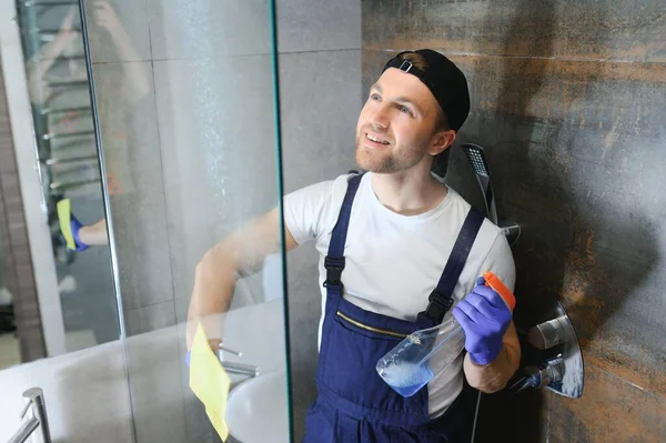 Happy window cleaner Stock Photos, Royalty Free Happy window cleaner ...