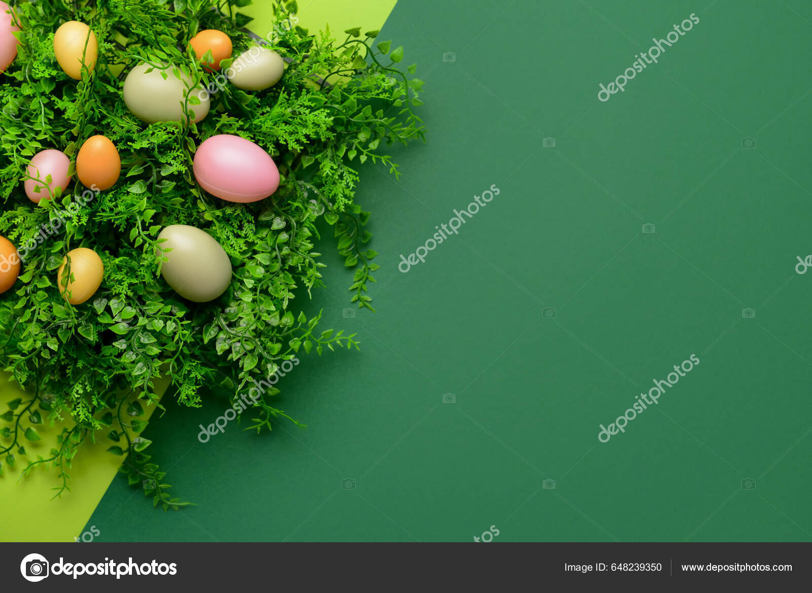 Easter Eggs Plant Leaves Green Background — Stock Photo © serezniy ...