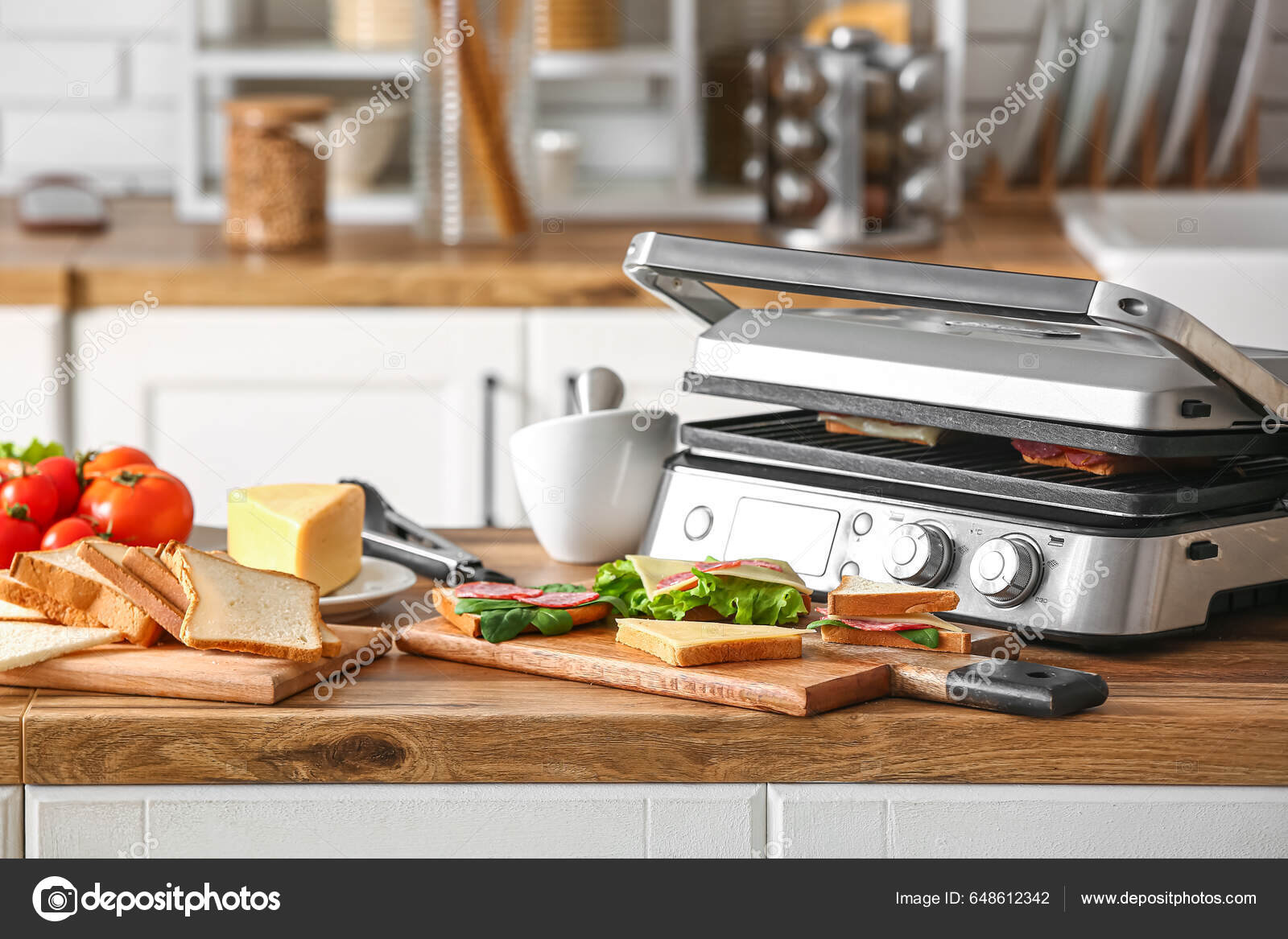 Modern Electric Grill Sandwiches Kitchen Counter — Stock Photo ...
