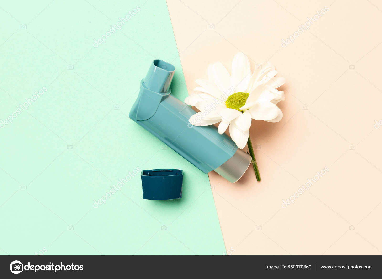 Asthma Inhaler Daisy Flower Color Background — Stock Photo © serezniy ...