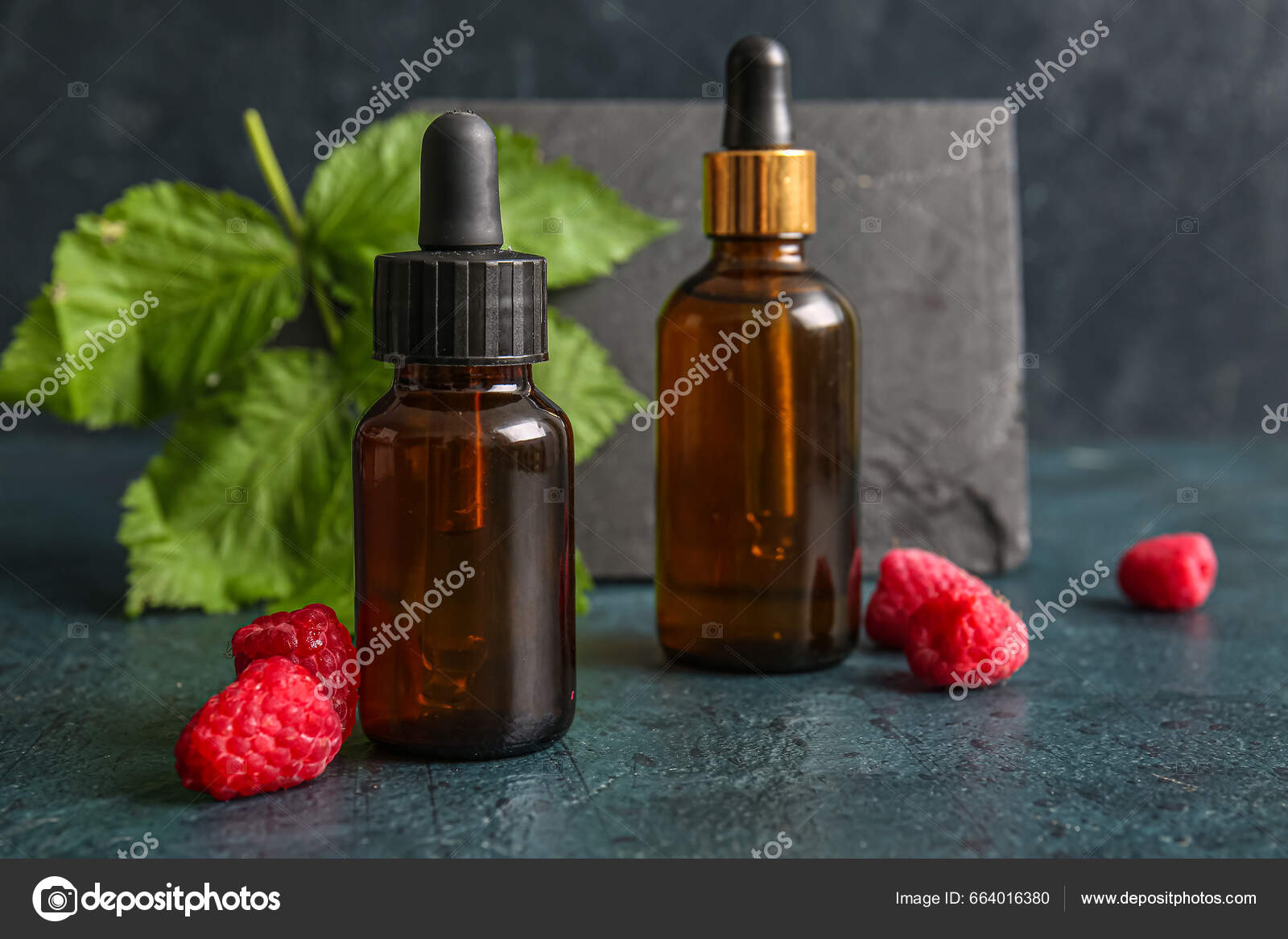 Bottles Cosmetic Raspberry Oil Dark Background — Stock Photo © serezniy ...