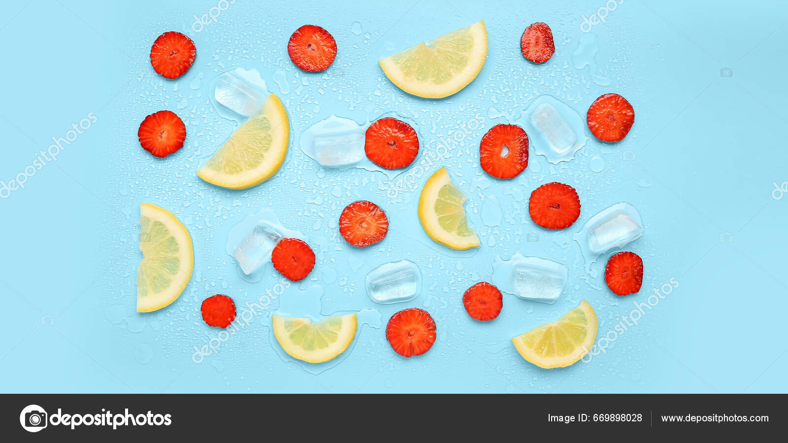 Cut Strawberries Lemons Light Blue Background — Stock Photo © serezniy ...