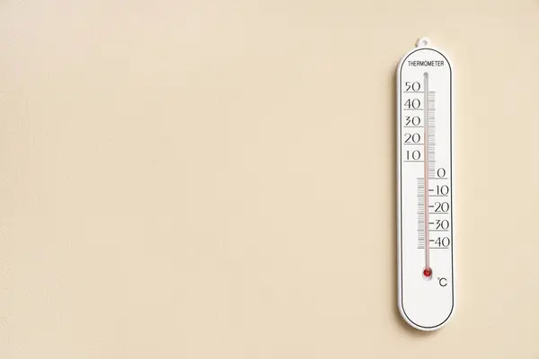Breaking thermometer Stock Photos, Royalty Free Breaking thermometer ...