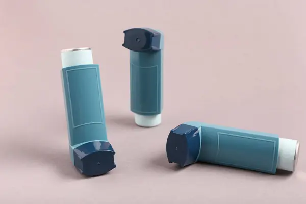 Inhaler Stock Photos, Royalty Free Inhaler Images | Depositphotos