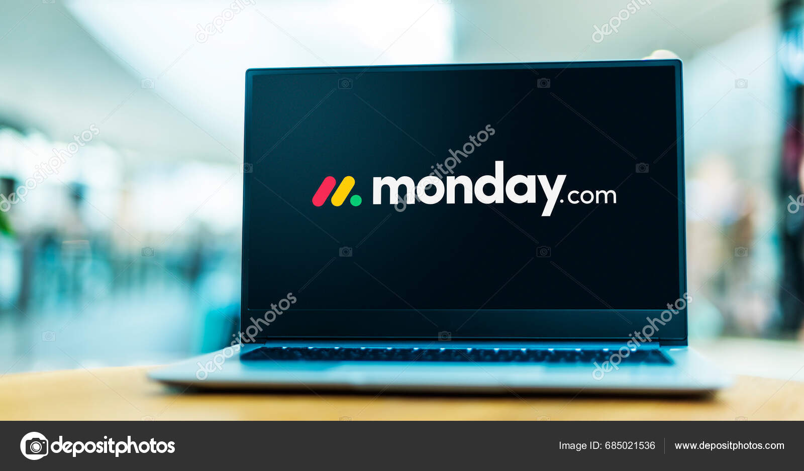 Poznan Pol Jun 2021 Laptop Computer Displaying Logo Monday Com – Stock ...