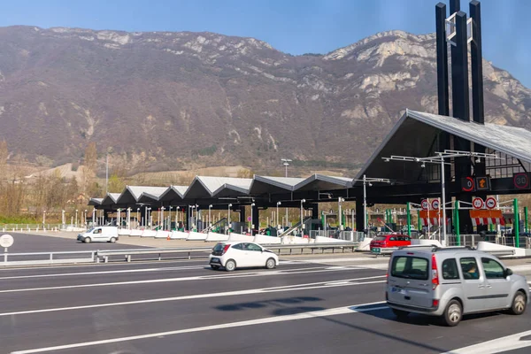 Frontera Italia-Francia - 26 de marzo de 2022: Checkpoint of Italy and ...
