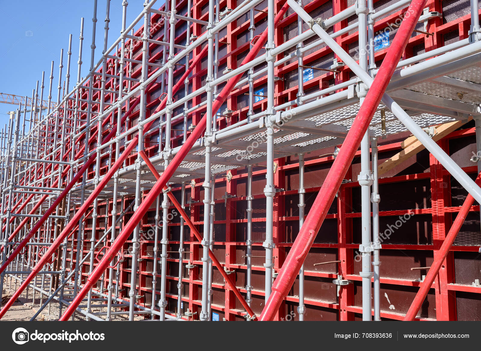 Vertical Panel Formwork Push Pull Jacks Scaffoldings Reinforced ...