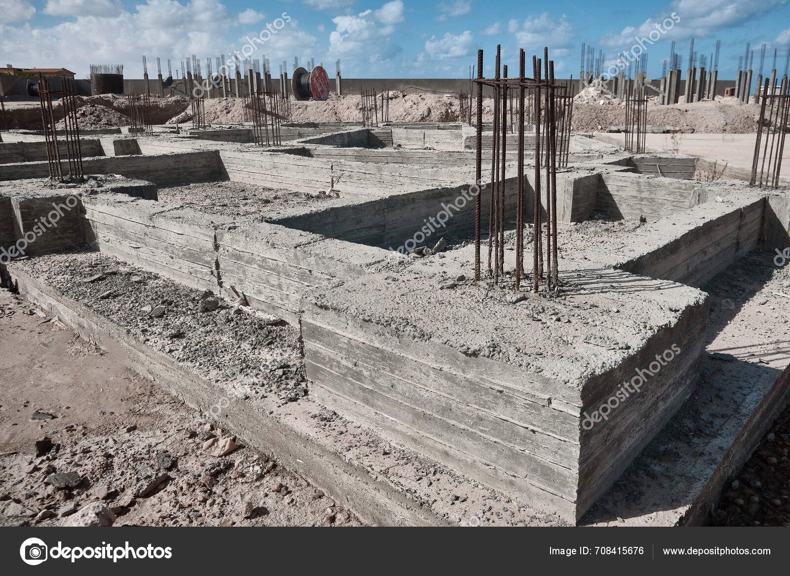 Rough Concrete Foundation Reinforcement Vertical Rebars Residential ...