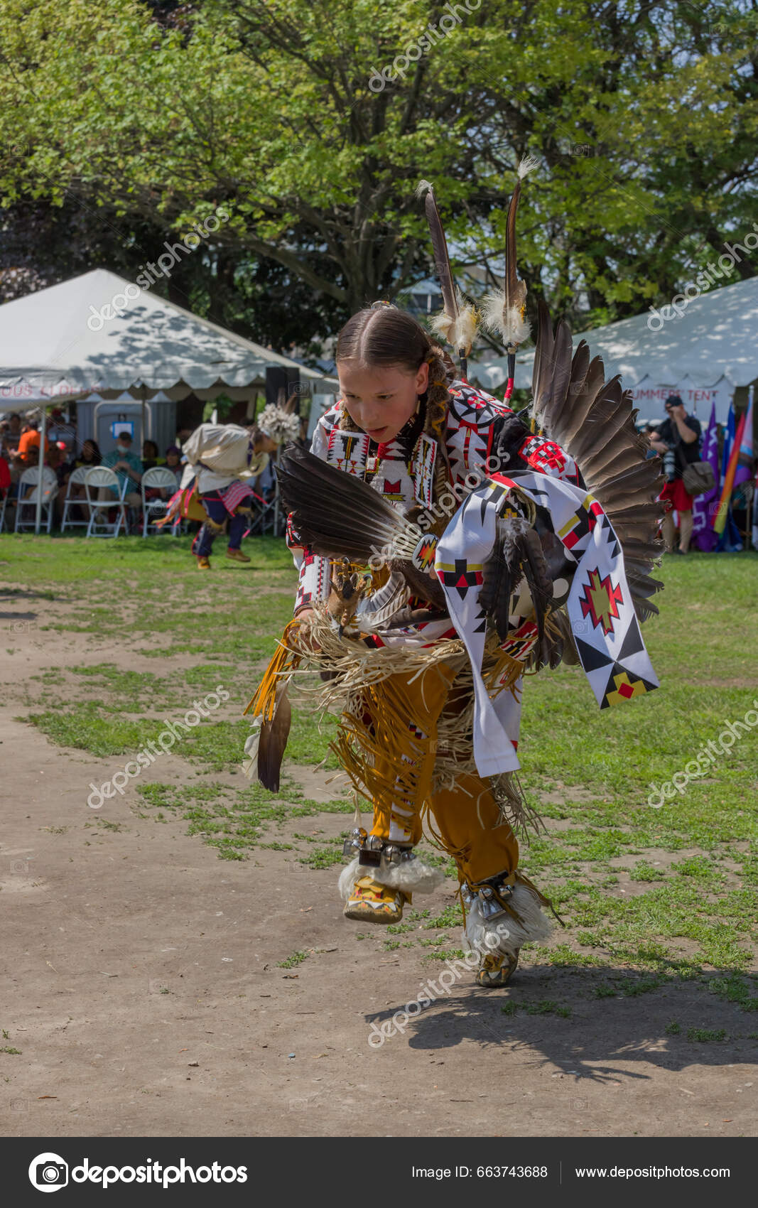 Traditional Canadian Clothing