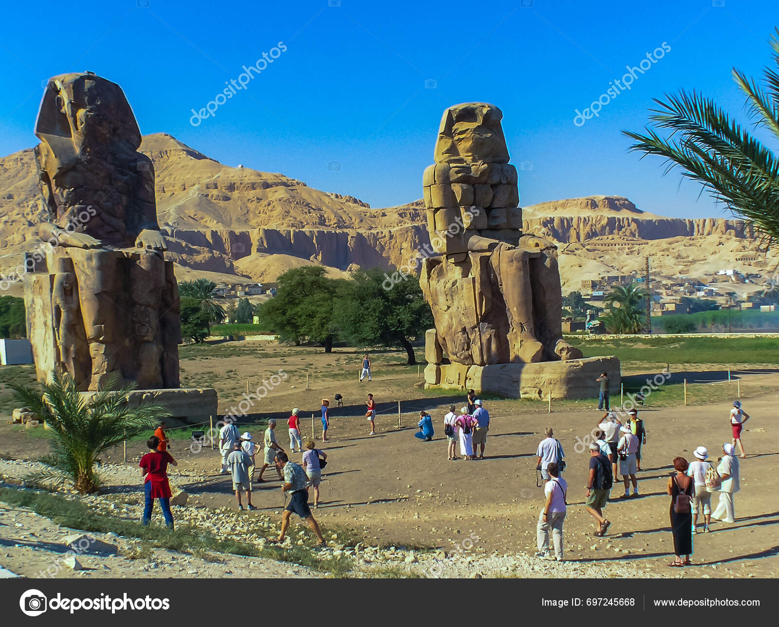 Luxor Egypt November 2004 Colossi Memnon Two Massive Stone Statues ...