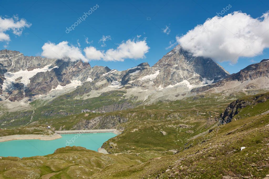 The Matterhorn peak and Lake Goillet (Lago del Goillet) in Aosta Valley ...