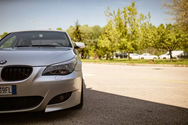 Скачать картинки Bmw rasmlari, стоковые фото Bmw rasmlari в хорошем ...