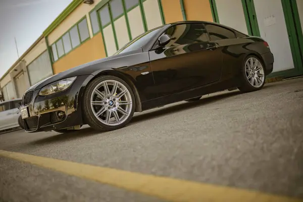 Скачать картинки Bmw rasmlari, стоковые фото Bmw rasmlari в хорошем ...