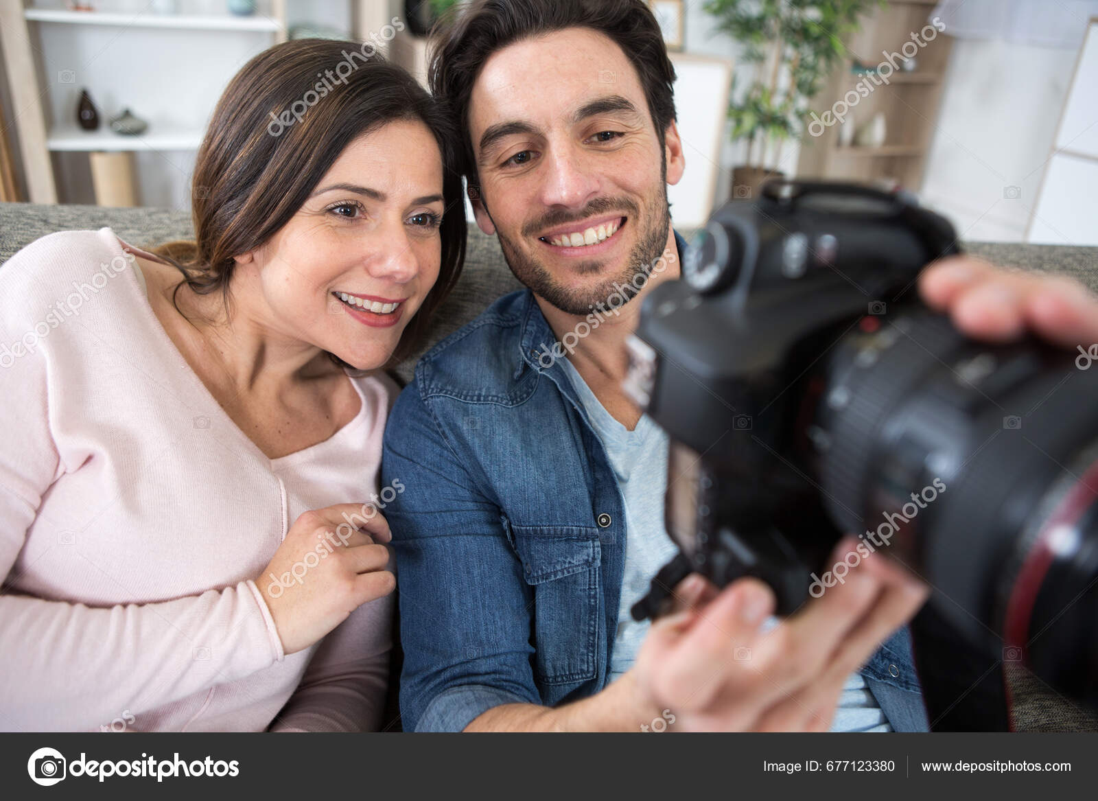 Young Coupl Looking Holidays Prictures — Stock Photo © photography33 ...