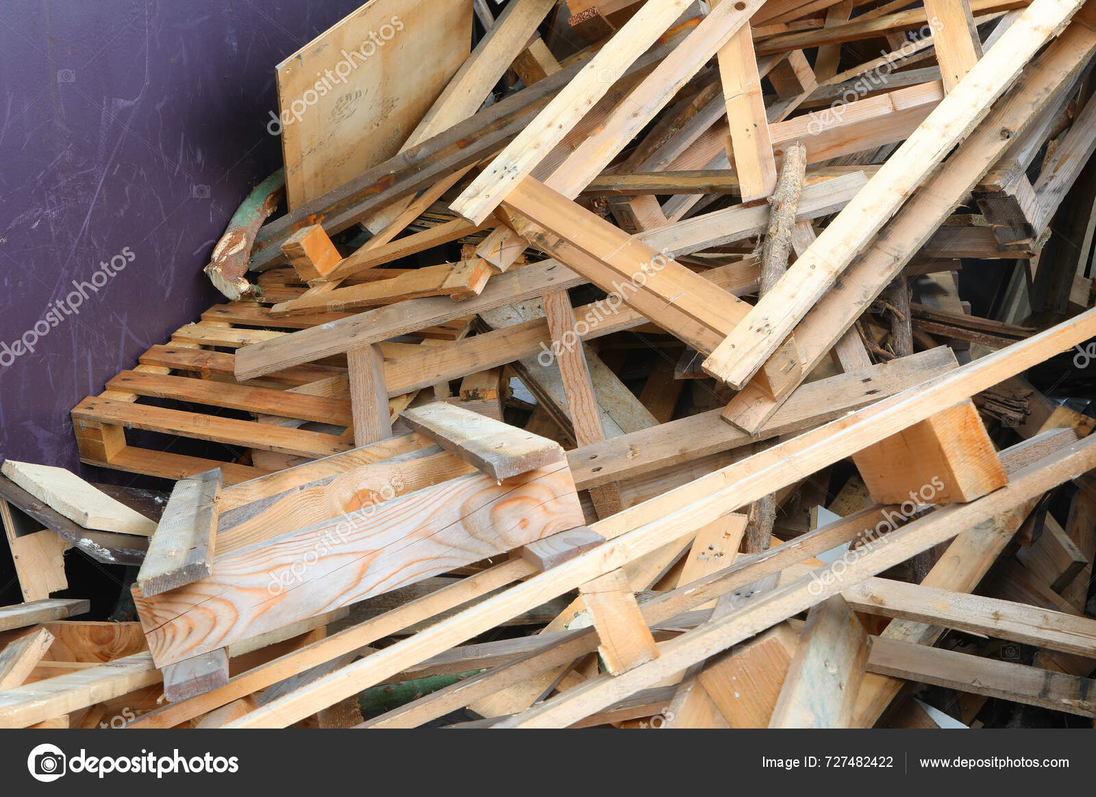 Used Wooden Planks Broken Pallets Wood Recycling Container Landfill ...