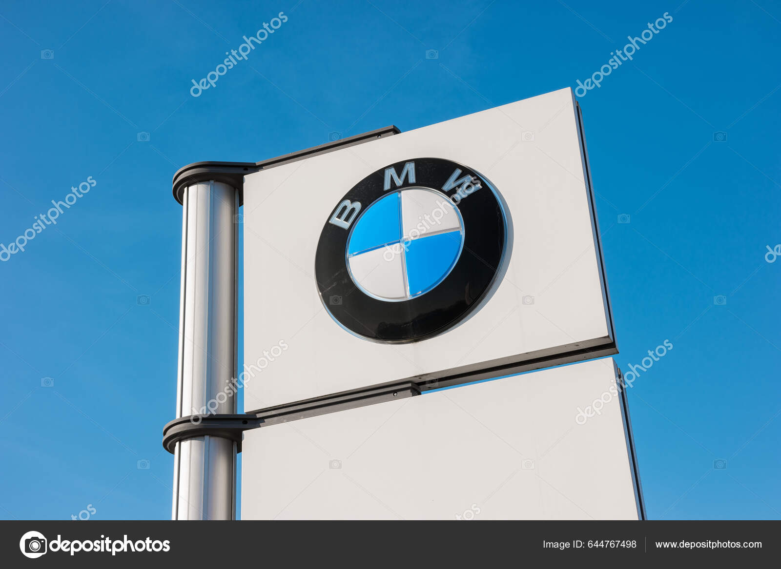 Aachen Germany January 2017 Bmw Dealership Sign Blue Sky Bmw — Stock ...