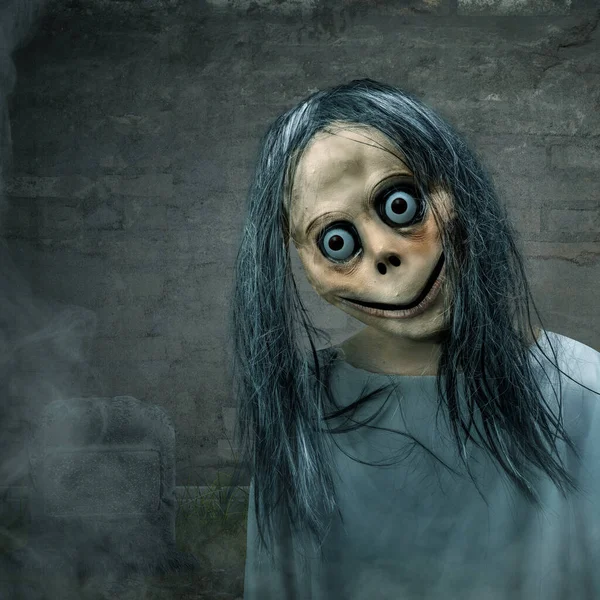 Scary momo Stock Photos, Royalty Free Scary momo Images | Depositphotos