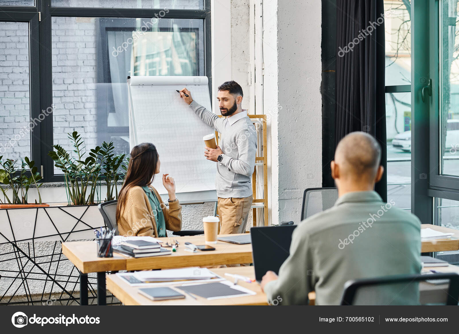 Diverse Group Professionals Collaborating Table Office Brainstorming ...