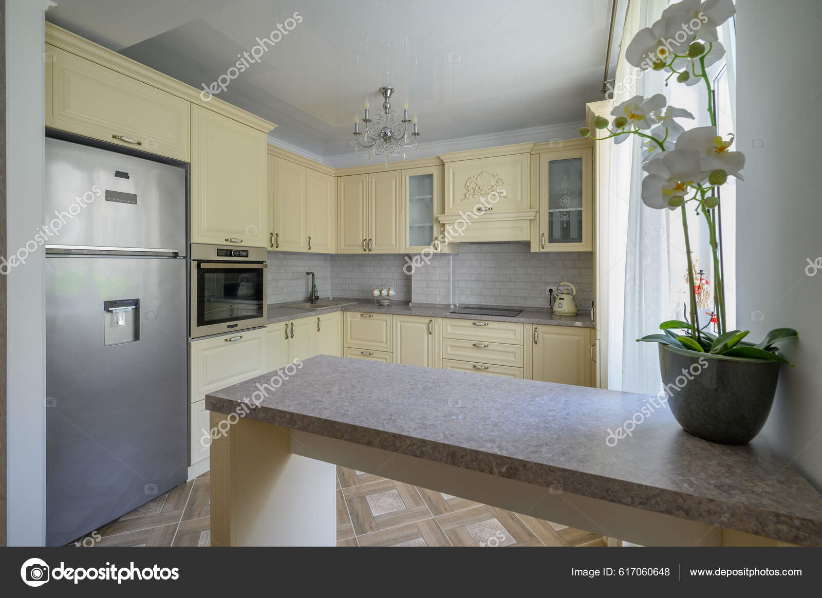 Showcase Interior Modern Trendy Cream Colored Kitchen Counter — Stock ...