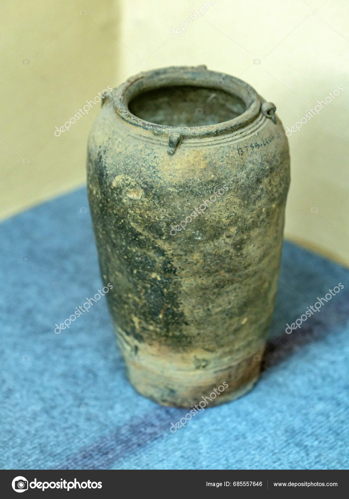 Household Utensils Made Old Clay 19Th Century Displayed Museum Binh ...