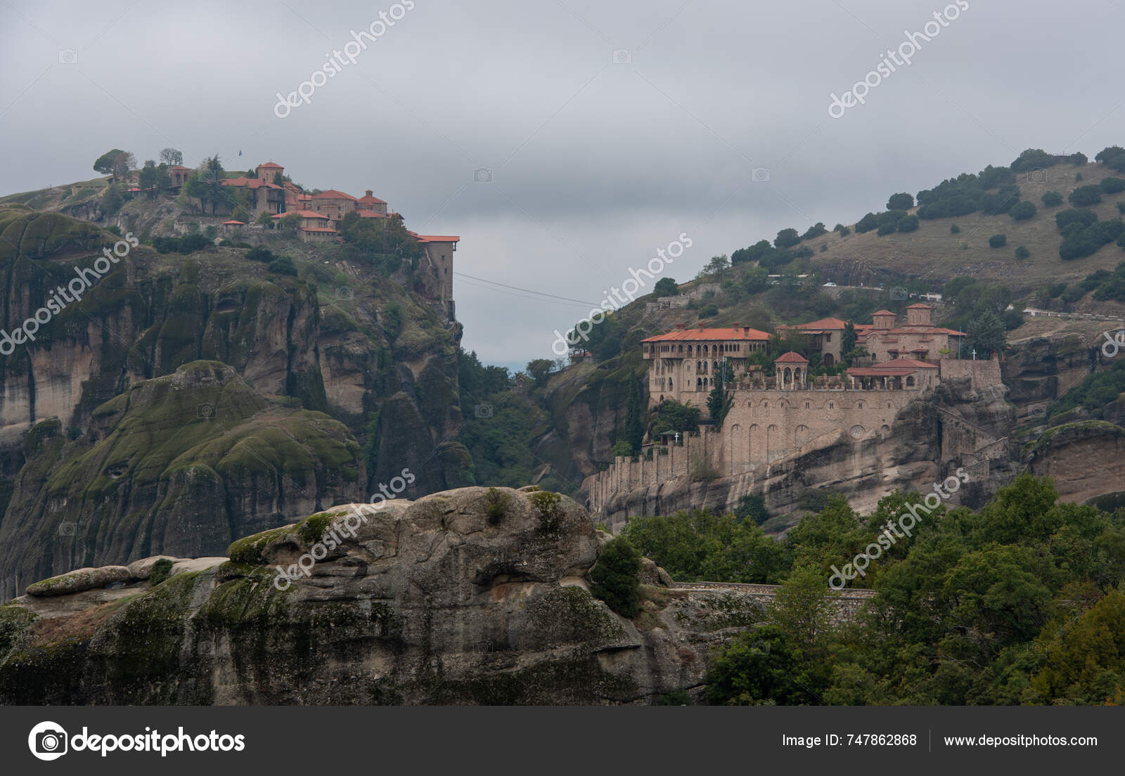 Monasteries Meteora Kalampaka Top Sandstone Ridge Holy Monastery ...