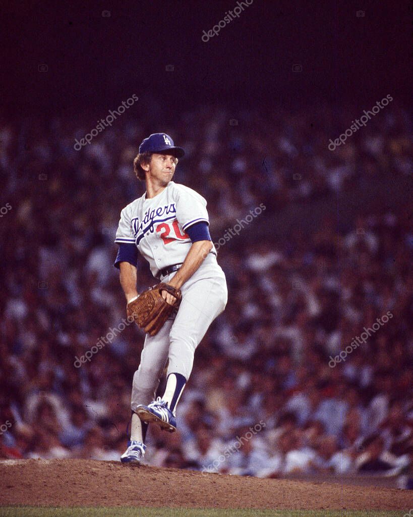 Major Baseball League legend Don Sutton of the Los Angeles Dodgers in ...