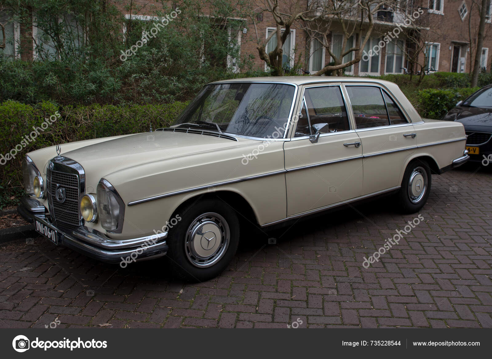 Mercedes Benz Classical 280 Car Amsterdam Netherlands 2024 — Stock ...
