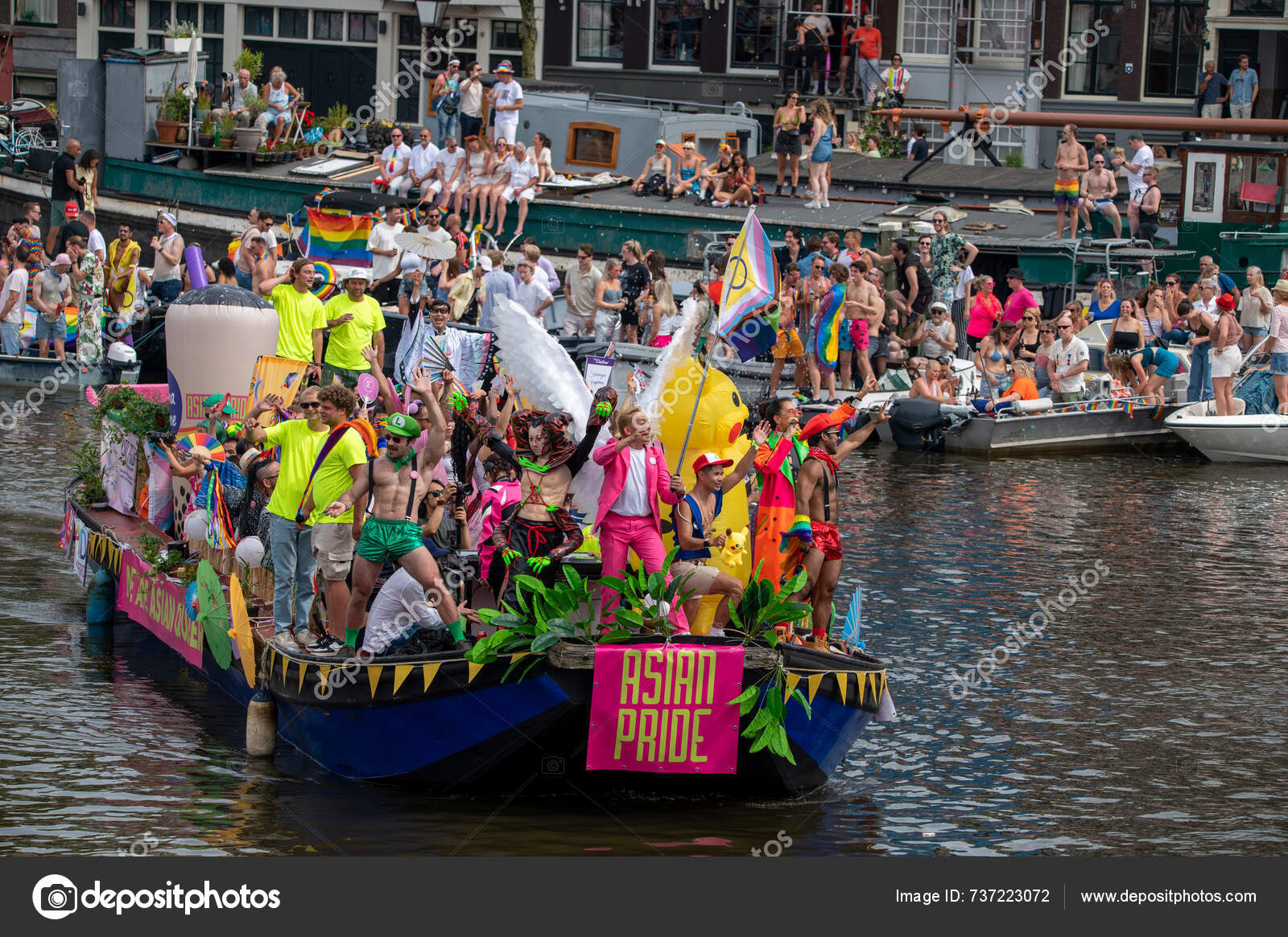 Asian Pride Asian Pride Gaypride Canal Boat Parade Amsterdam ...