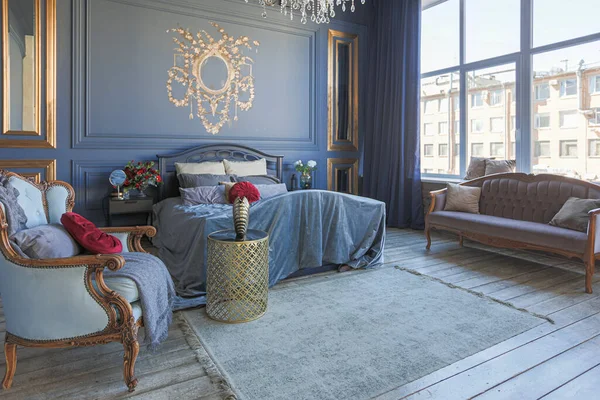Luxury Posh Bed Room Interior Deep Blue Color Antique Expensive — Stock ...