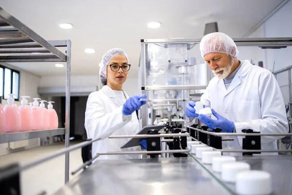 Shampoo factory Stock Photos, Royalty Free Shampoo factory Images ...