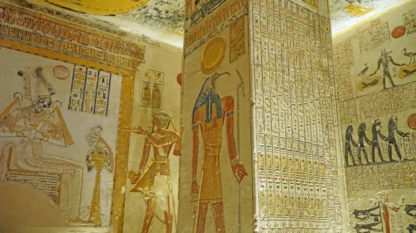 Egyptian tomb paintings images libres de droit, photos de Egyptian tomb ...