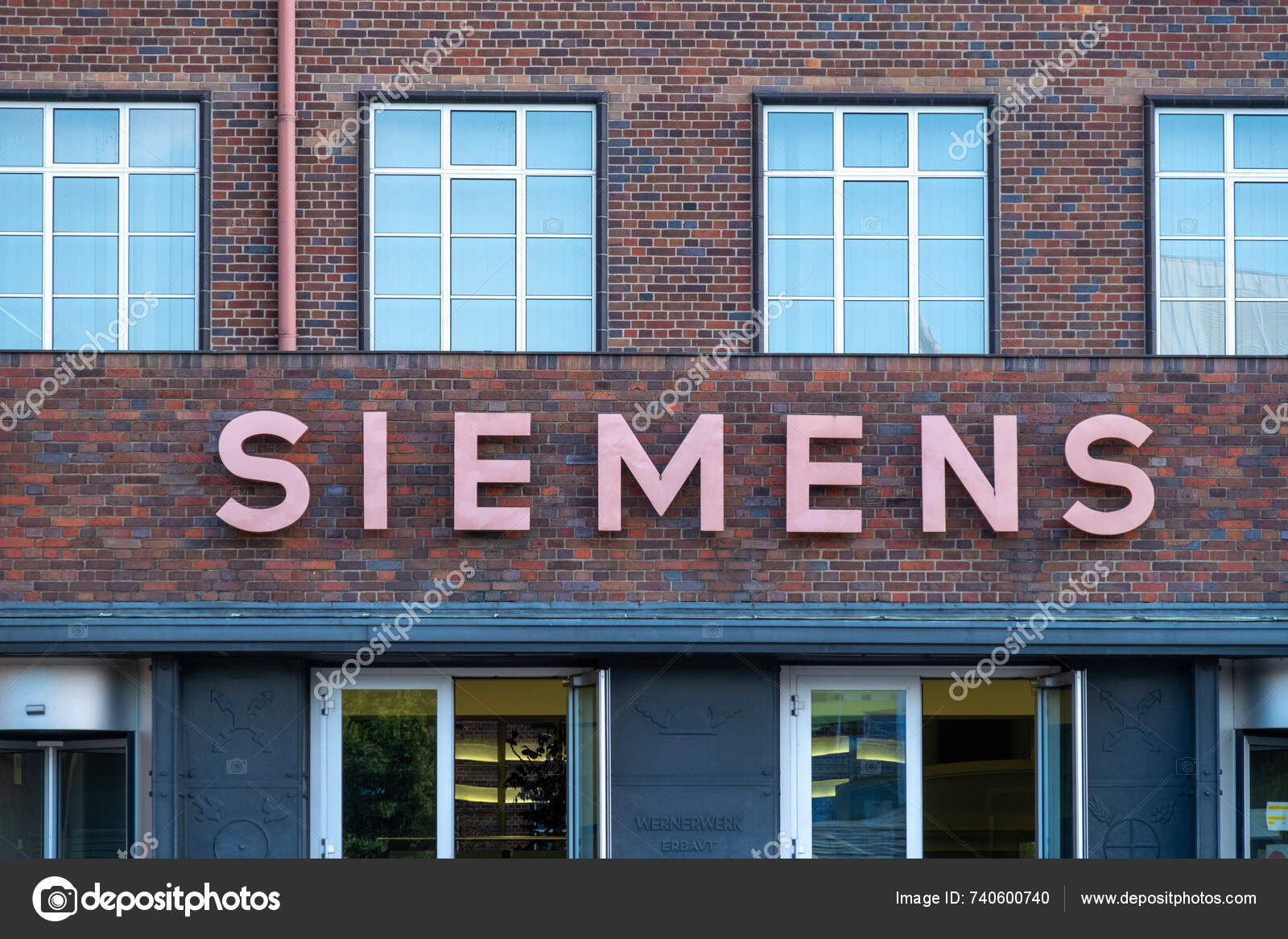 Siemens Logo Office German Conglomerate Siemens Operating Electrical Engineering Electronics ...