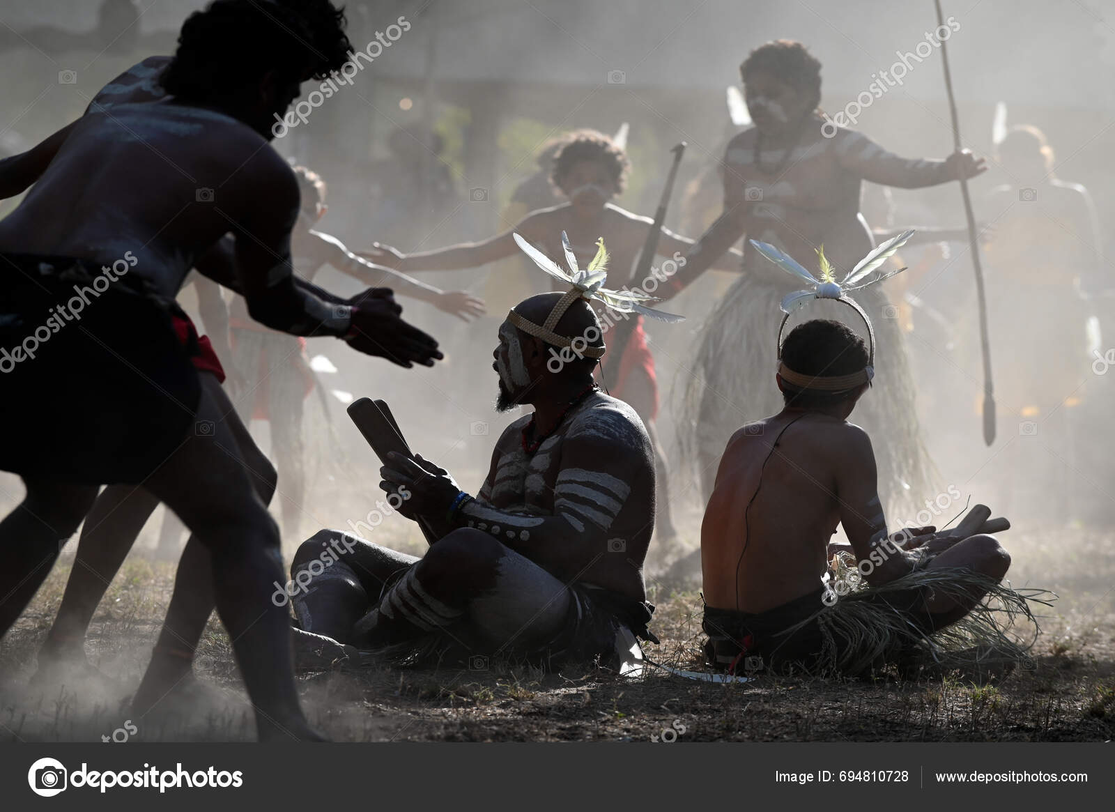 Laura Qld July 2023 Indigenous Australians Men Ceremonial Dance Laura ...