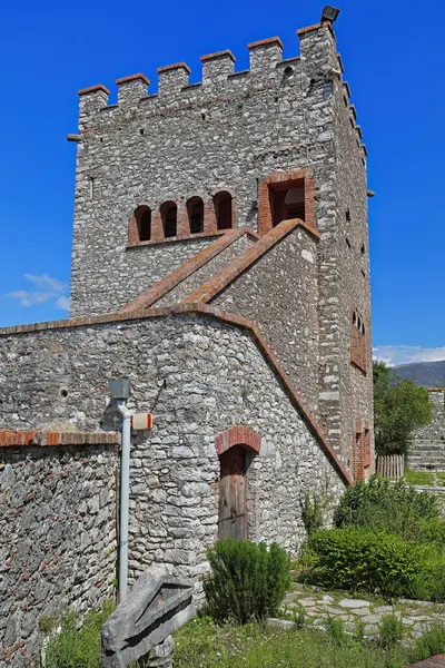 Castillo veneciano mantener Kalaja Venedikase e Akropolit- construido a ...