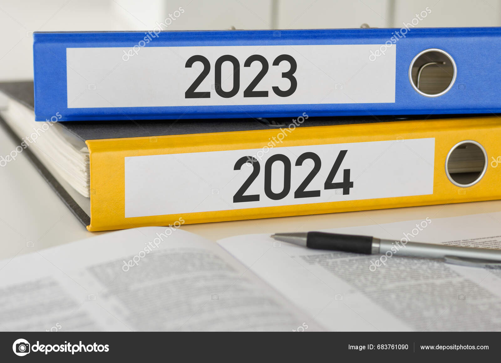 Folders Label 2023 2024 Stock Photo by ©Zerbor 683761090