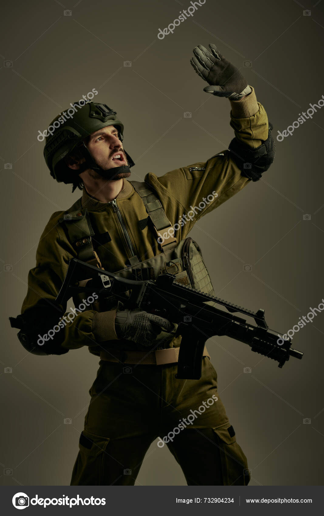 Brave Army Soldier Protective Combat Uniform Automatic Gun Shouting ...