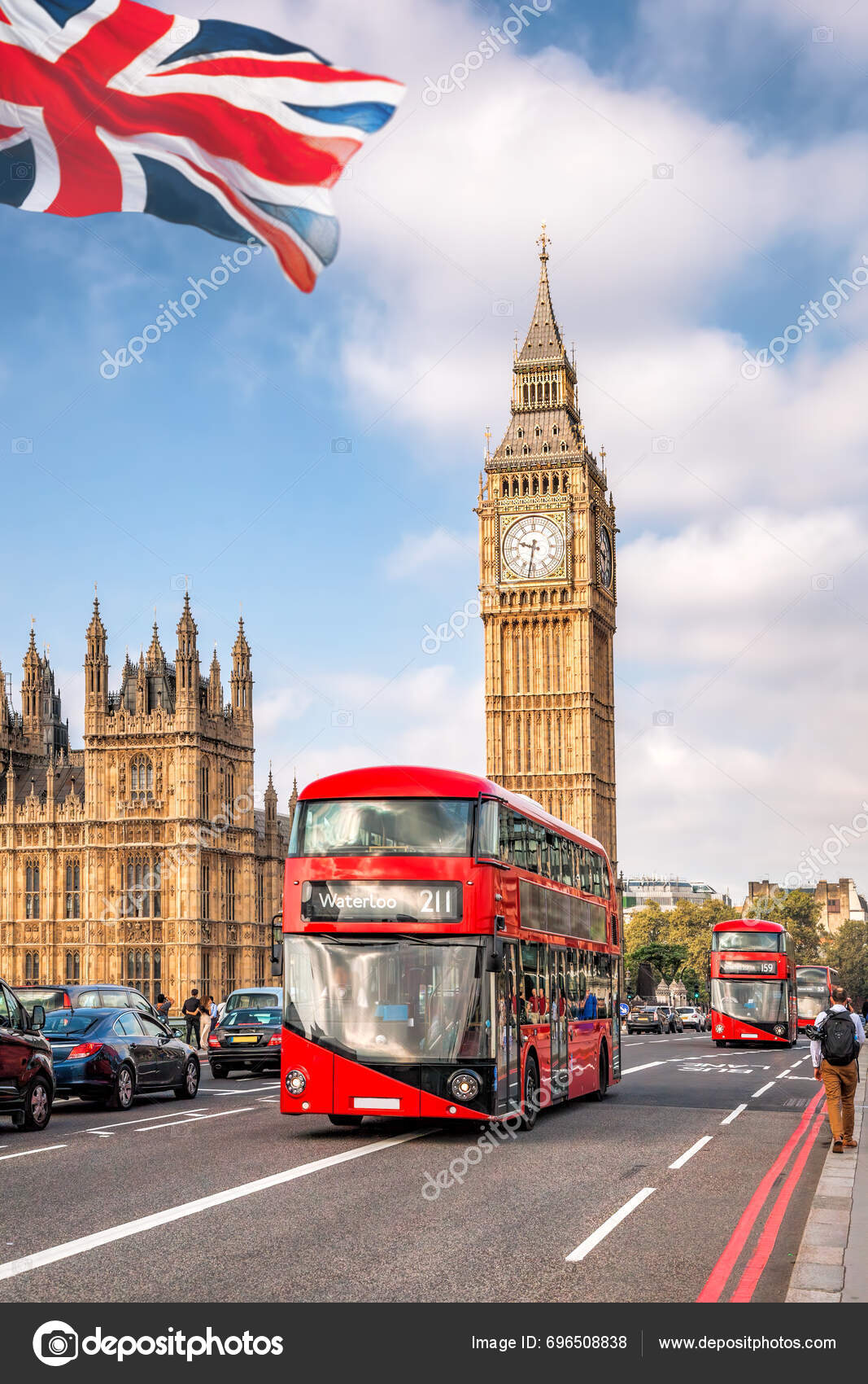 Big Ben Red Buses Bridge Flag England London England — Stock Editorial ...