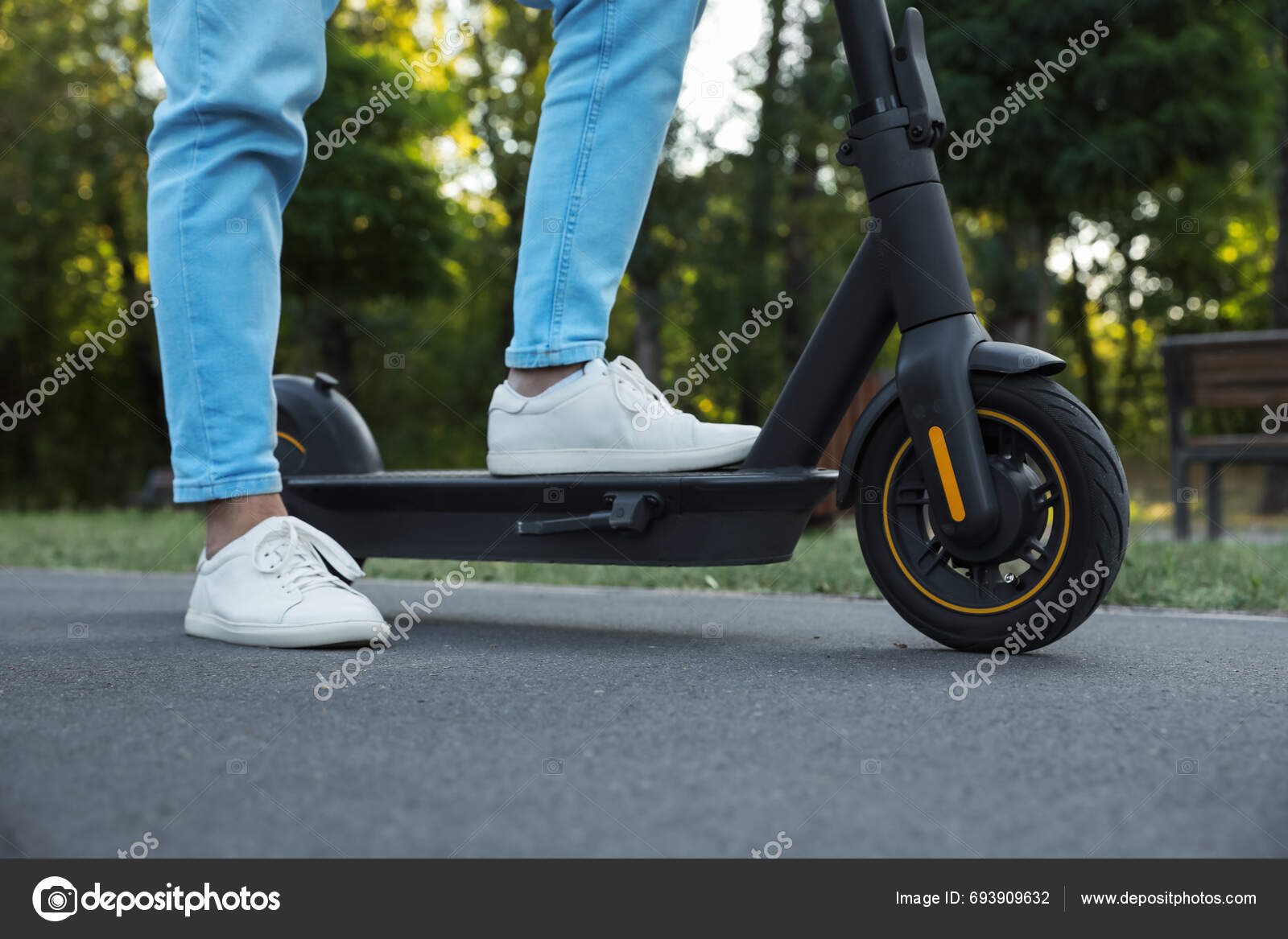 Man Modern Electric Kick Scooter Park Closeup — Stock Photo © NewAfrica ...
