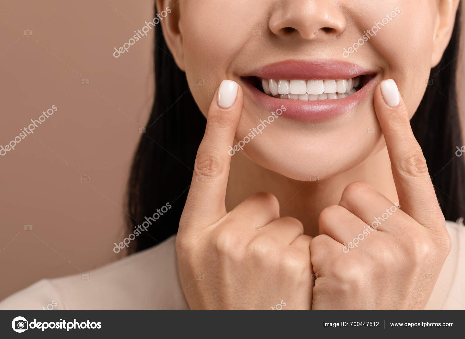 Woman Showing Her Clean Teeth Smiling Beige Background Closeup — Stock ...