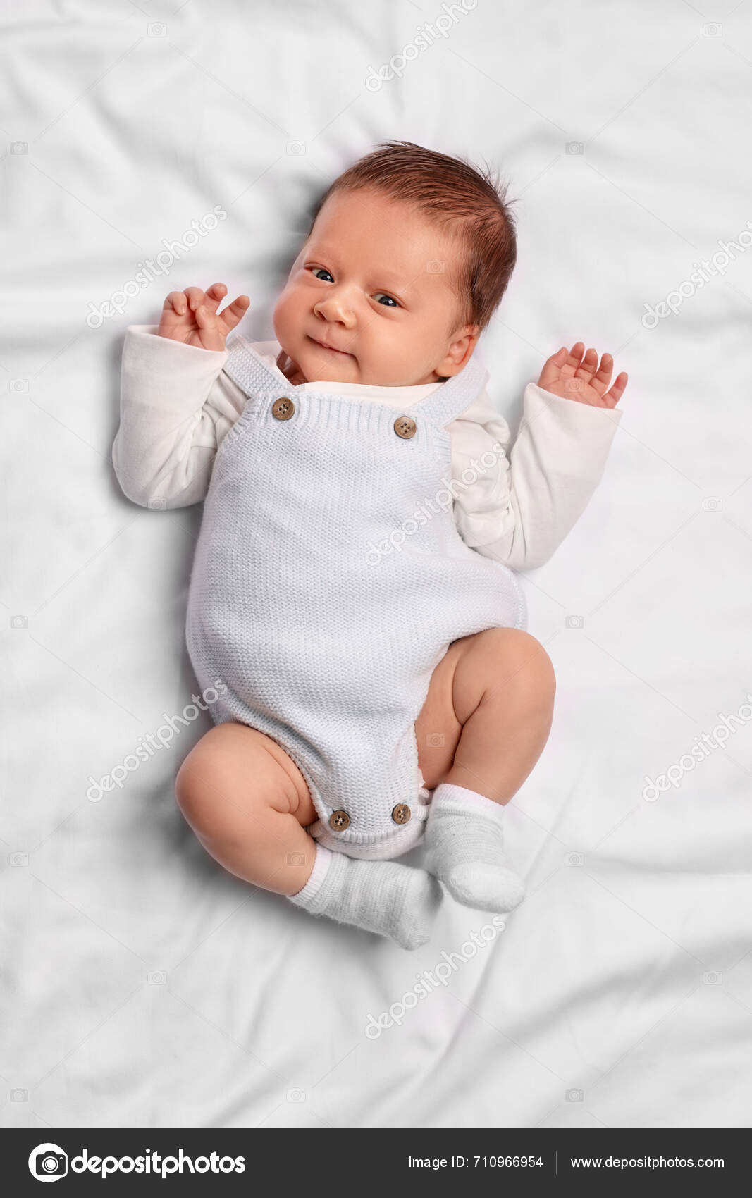 Cute Newborn Baby Lying White Blanket Top View — Stock Photo © NewAfrica #710966954